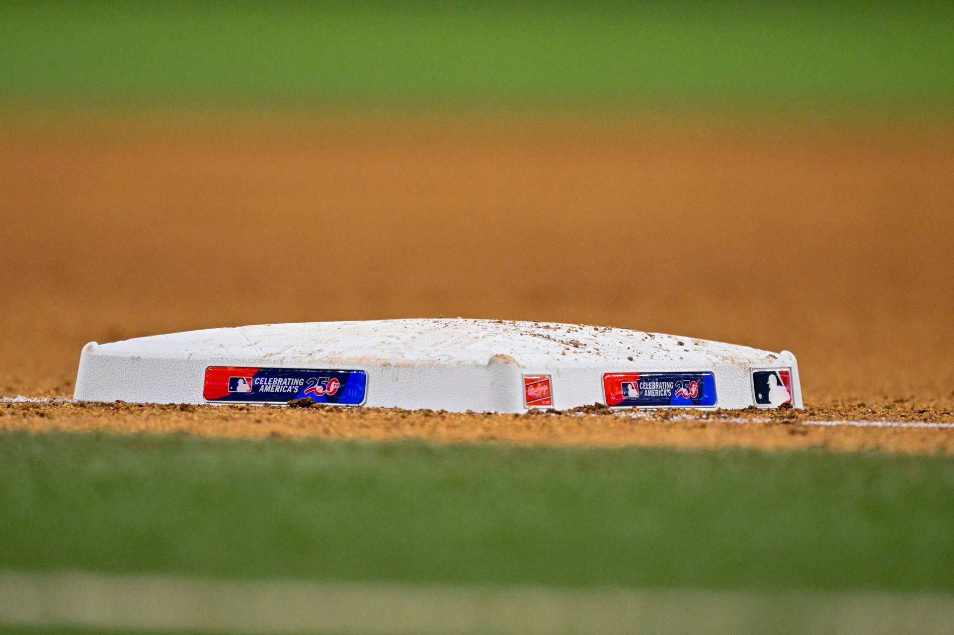 On This Day In Sports- August 11: The Day the MLB Season Abruptly Ended ...